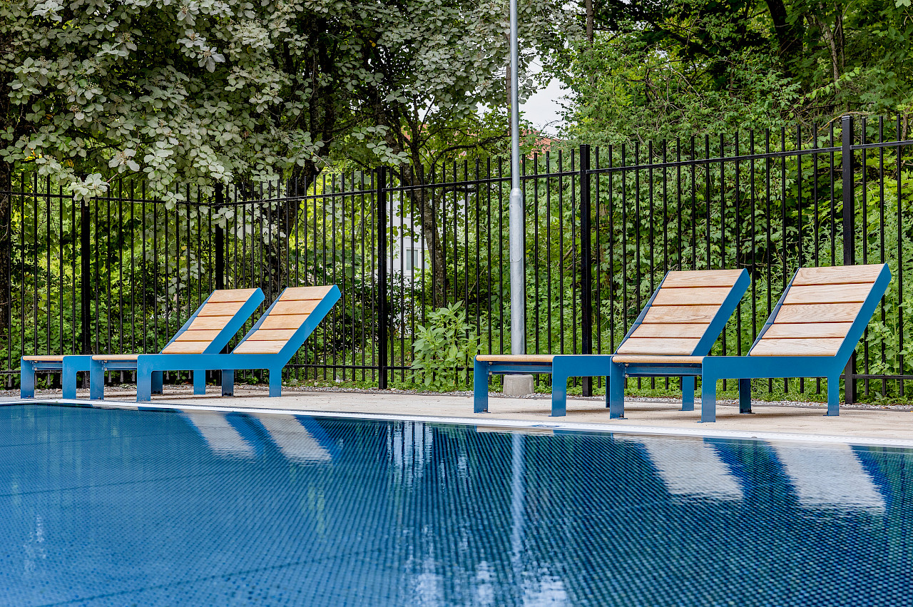 Fredriksbergsbadet Outdoor Swimming Pool | Nola®