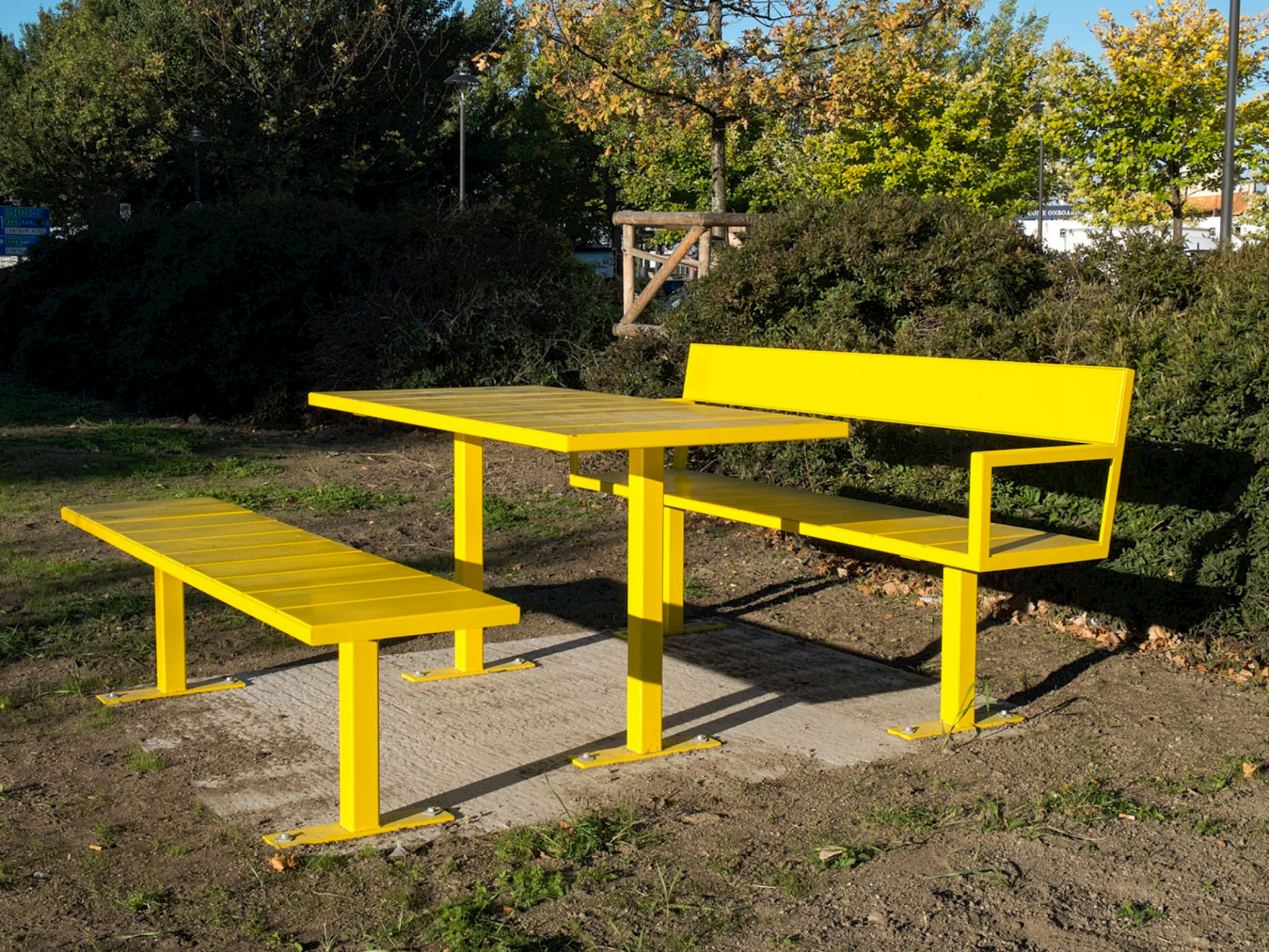 Sidewalk Park Bench | Nola®