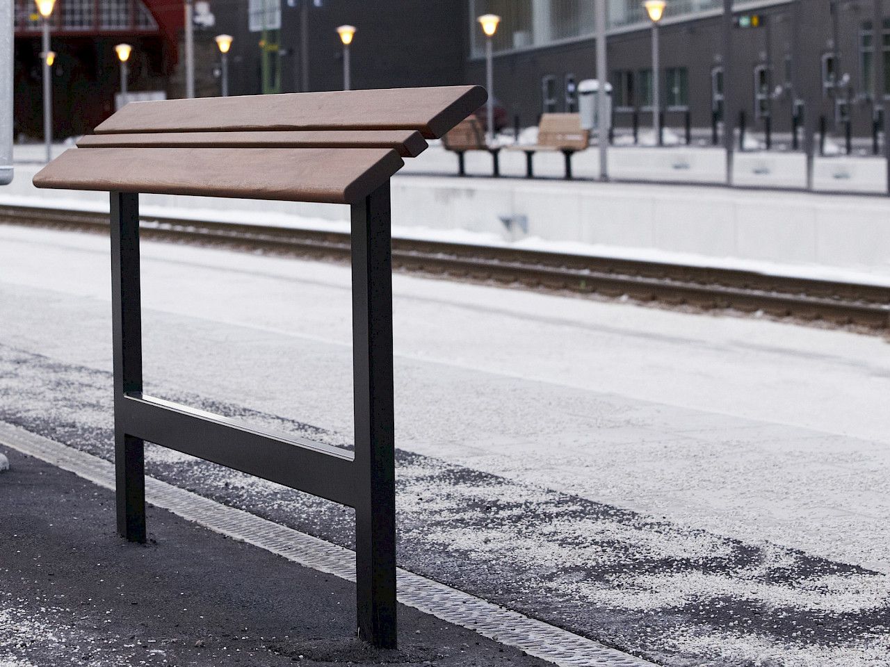 No2 Standing support | Nola®