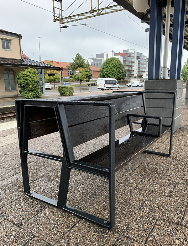 Lean Park Bench | Nola®