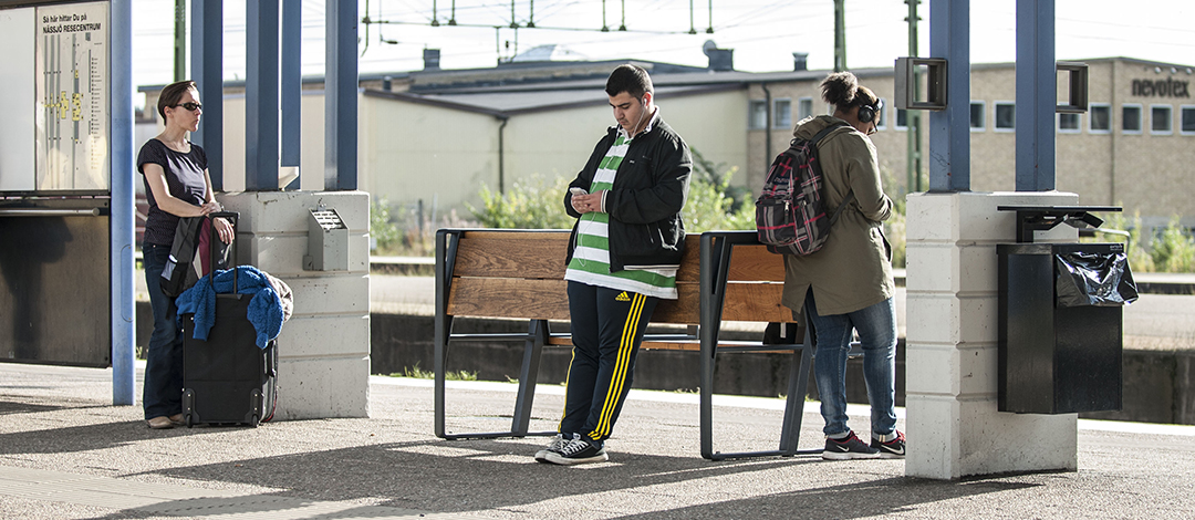 Lean Park Bench | Nola®