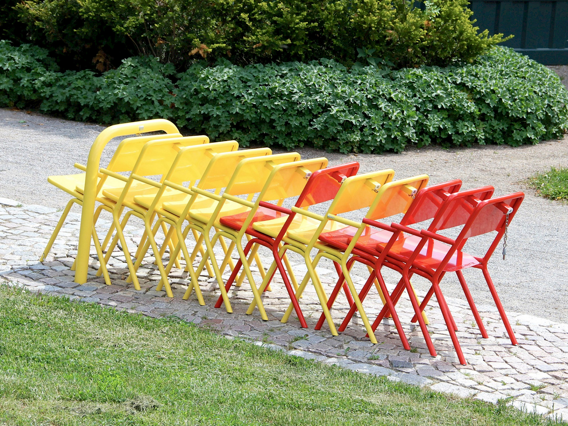 Share Chair System | Nola®