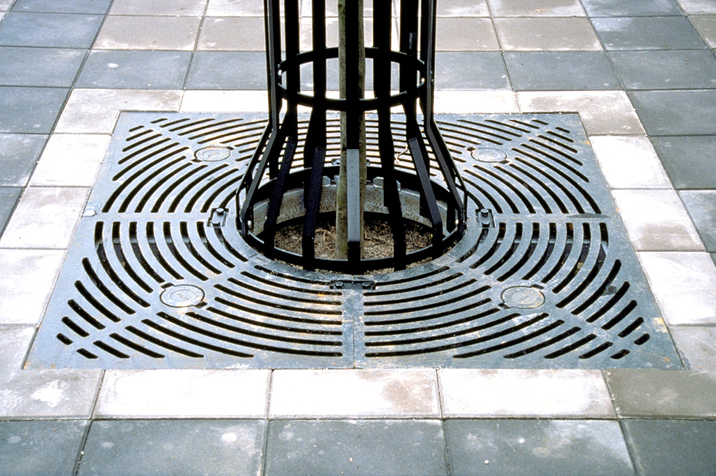 Markgaller i gjutjärn | Tål upp till 12 ton last | Nola®