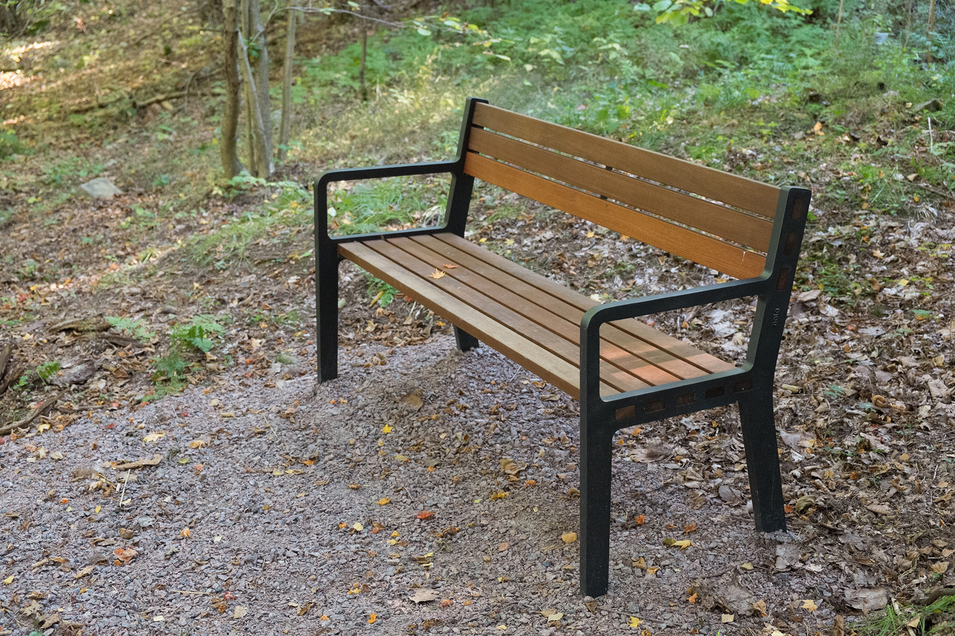Frank Park Bench | Nola®