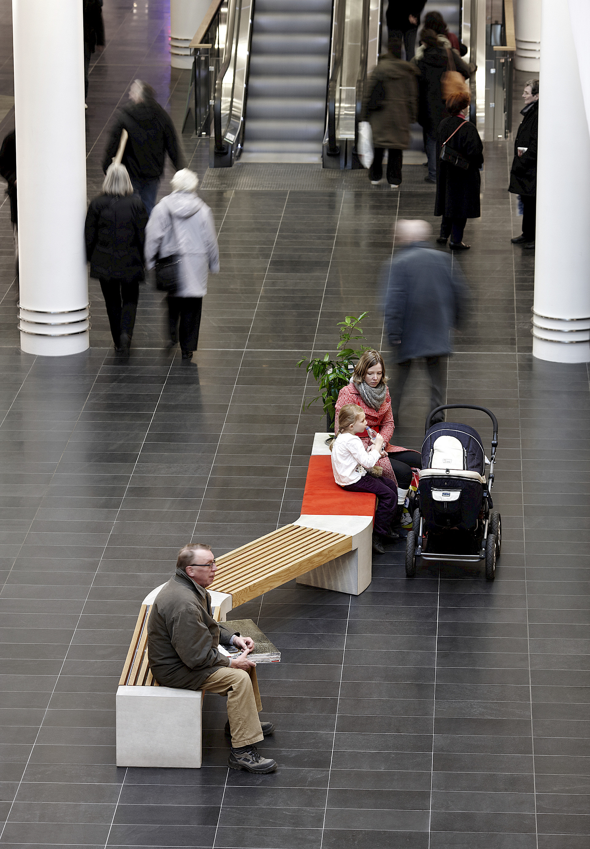 Paxa 1 Bench and Sofa | Nola®